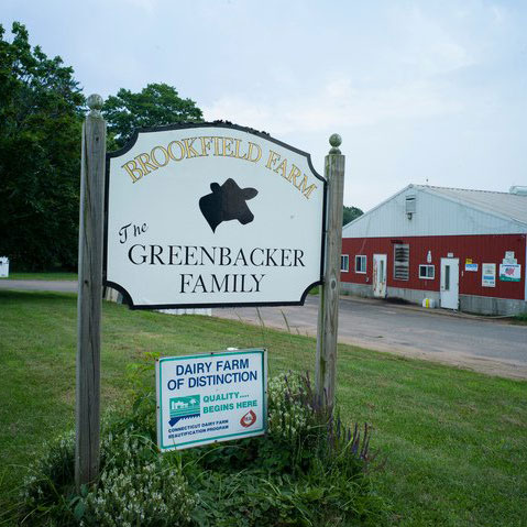 #Farmlove – Greenbacker’s Brookfield Farm - National Dairy FARM Program